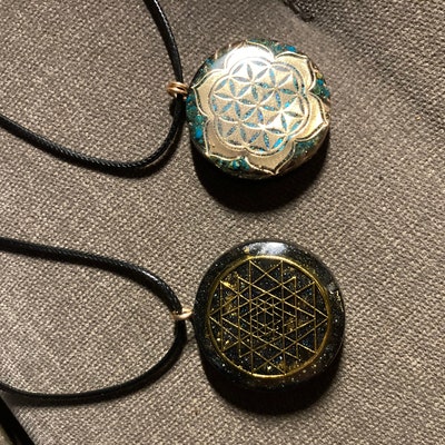 Kundalini. Dual Snakes. Made W Elite Shungite and Sugilite. Powerful ...