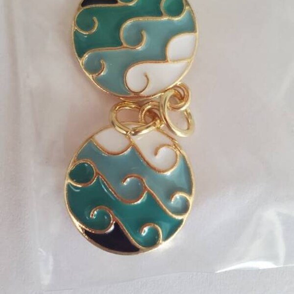 1 Blue and White Enamel Wave Charm GC5700 - Etsy