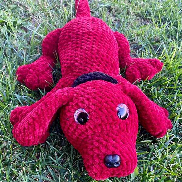 Cliff the Big Red Dog Crochet Pattern-english Only-intermediate Level ...