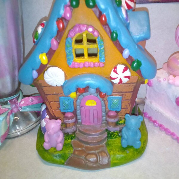 Solar Powered Strawberry Fairy Home Garden Statue, 10 Unique Spring ...