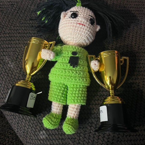 Custom Crochet Green Pop Star Doll, Handmade Singer-inspired Amigurumi ...