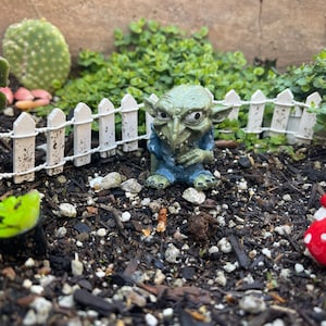 Rude Gargoylemiddle Finger Gargoyle - Etsy