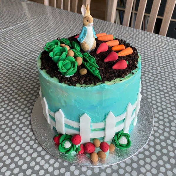 Fondant Sugar Vegetables 'peter Rabbit Garden' Theme Cake/cupcakes ...