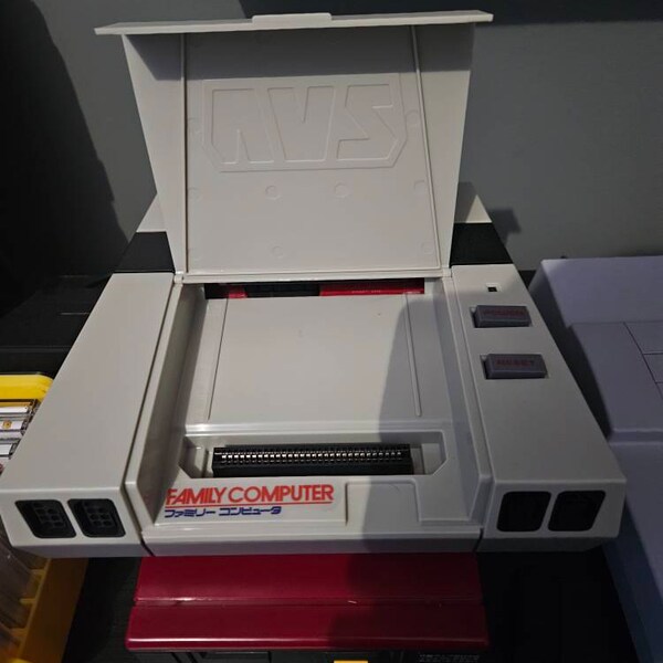 Please Remember to Rewind - Blockbuster Video Rental VHS - Vinyl Die ...