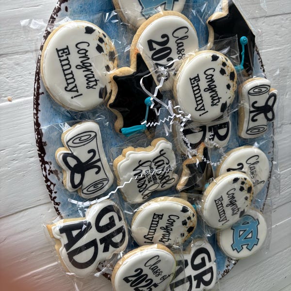 Graduation Cookies Class of 2026 Gift Grad Cookies Personalized W/name ...