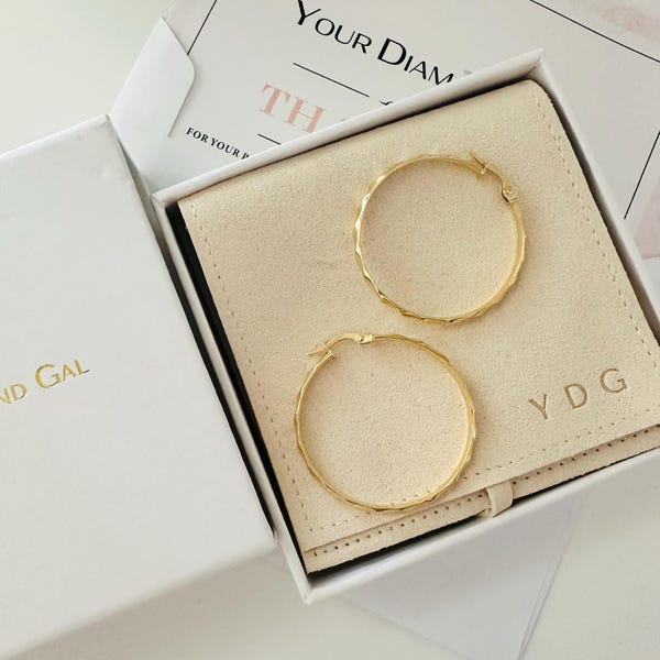 14k Solid Gold Wedding Ring - Hand-engraved Band - Filigree Vintage Gold Ring - Gold Milgrain ...