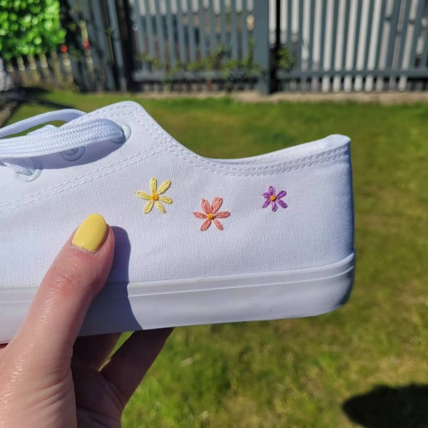 Flower Embroidery Pattern, Coneflower, Calla Lily, Rose, Tulip, Sunflower, Columbine, Lily ...