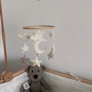 Minimalist Baby Mobile Bouclé and Felt - Etsy