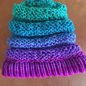 Loom Knitting Hat Pattern Ombre Beanie on Extra Large Round Loom for ...
