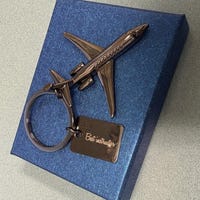 Persoanlized Airplane Key Chain, Creative Aircraft Twin-engine Gift ...