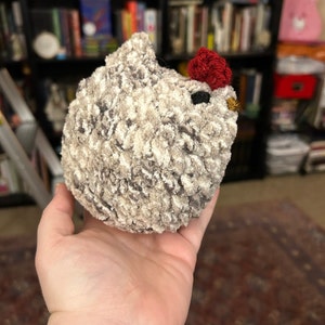 Mabel Chicken CROCHET PATTERN - Etsy