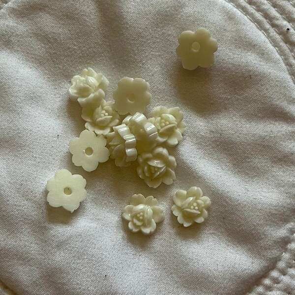 Ivory Pikake Beads 8mm, 10mm OR 12mm - 12 Beads - Hawaiian Style Flower ...