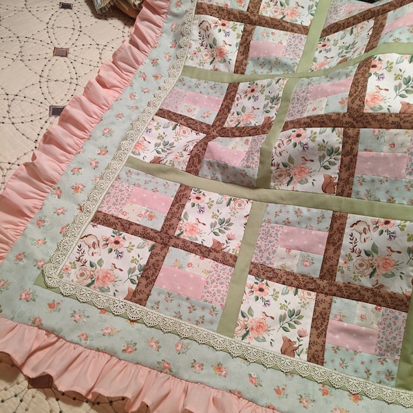 Baby Girl Quilt Pattern, Log Cabin Baby Quilt Pattern: Modern Offset ...