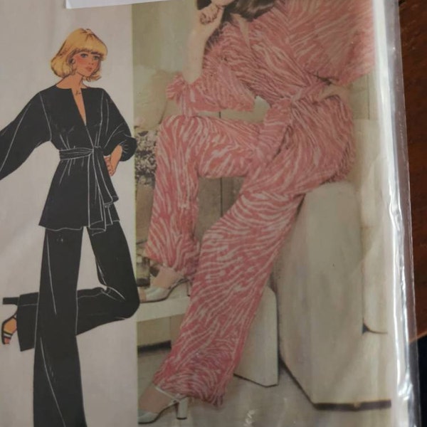 Simplicity 9012. Nightgown, Pajamas and Robe Pattern. Granny Gown ...