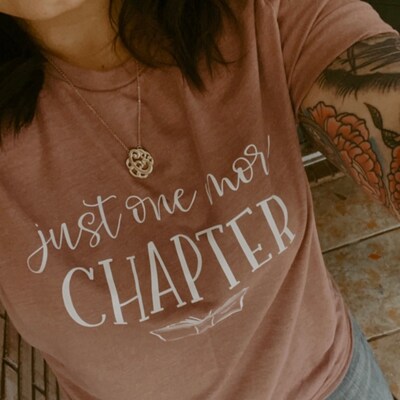 Just One More Chapter Shirt, Book Lover Gift, Reading Shirt, Readers ...