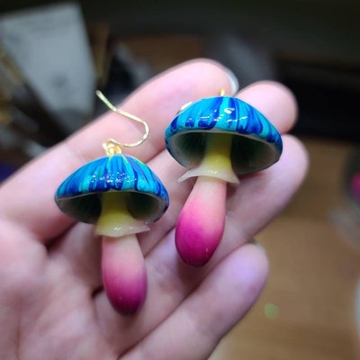 Glow in the Dark Tropical Sunset Vibe Caps 14k Gold Hooks Mushroom ...