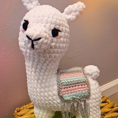 Layla the Llama Crochet PDF PATTERN Llama Crochet Pattern, Crochet ...