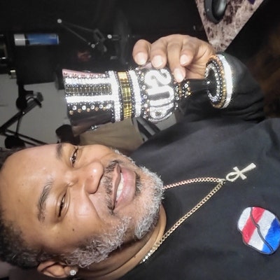 Deluxe 20 Ounce Pimp / Diva Chalice - Etsy