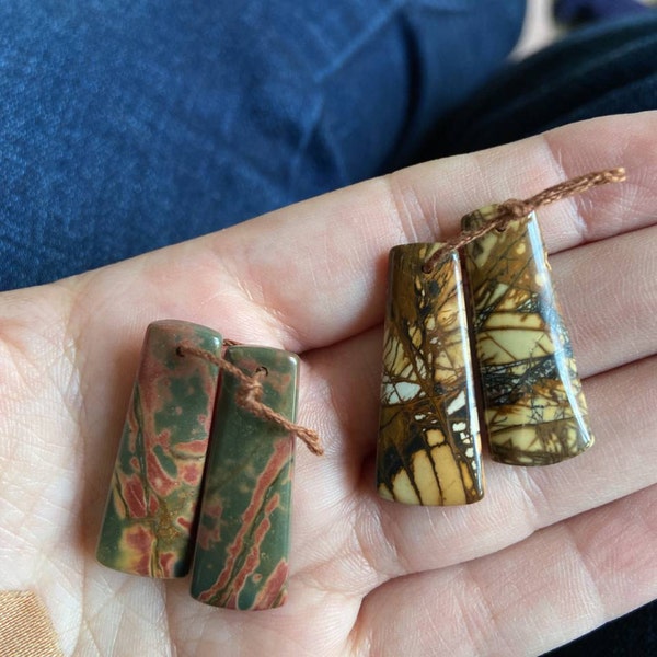 Natürliche Red Creek Jaspis Trapez Ohrring Paar gebohrt Matched Edelstein Bead Paar Aka ...