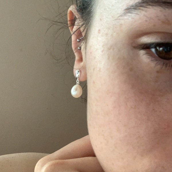 White Pearl AA Quality Pear Shaped Teardrop Dangle Drop Silver Earrings ...