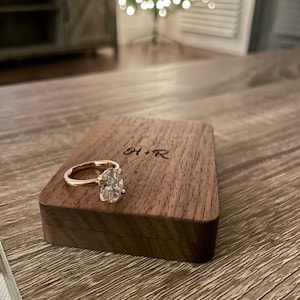 Rotating Engagement Ring Box, Genuine Leather, Thin Proposal Box, Thin ...