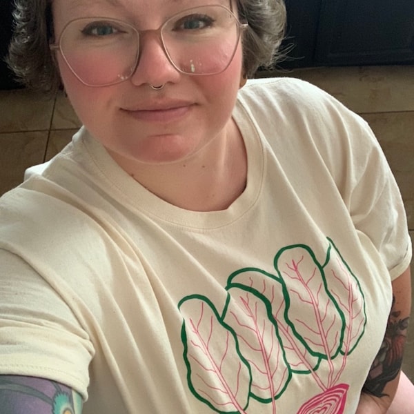 Beet Shirt, Graphic Tee, Vegetable Screen Print Shirt, Clothing Foodie ...