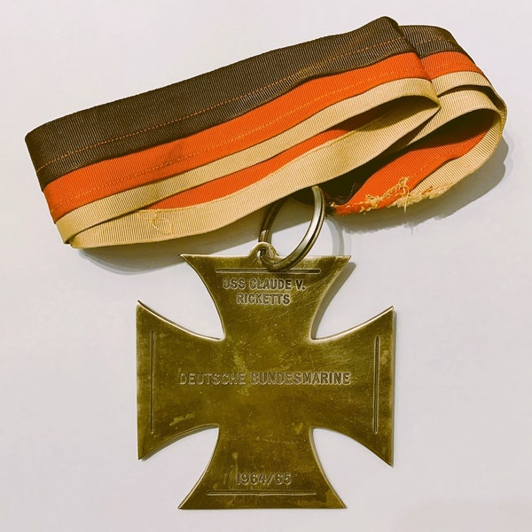 Vintage Rocky Puts It Together - Nelson Rockefeller 1960’s Groovy Style ...
