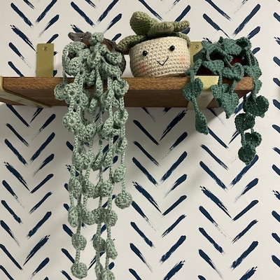 Crochet String of Hearts Plant, Personalizable Small Trailing Heart ...