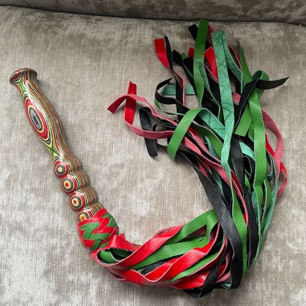 Flogger - Floggers - Wood Handle Flogger - Bdsm Gear - Whip - Tawse ...