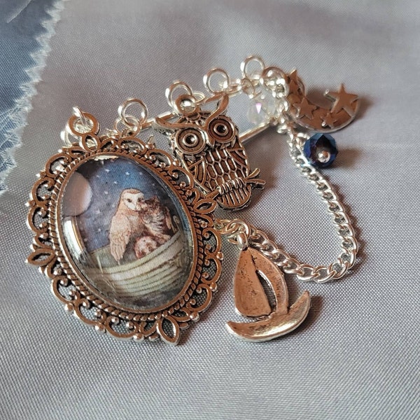 Vintage Florence Nightingale / Red Cross / Nursing Pinning Ceremony Pin ...