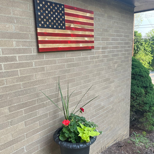 BearCountryFlags | Etsy