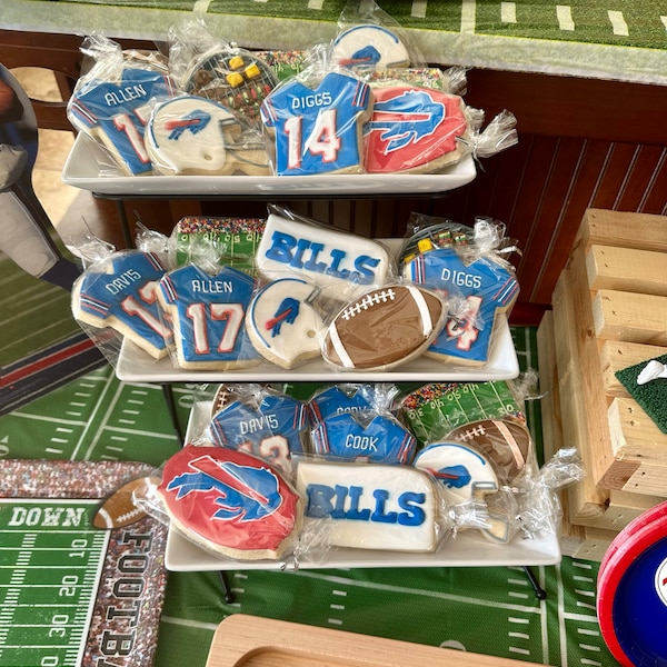 Football Cookies - ANY TEAM AVAILABLE - Baker's Dozen - Etsy