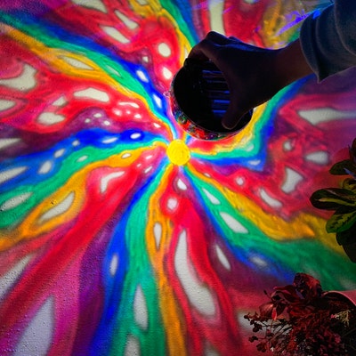 Psychedelic Lamp LED Mood Light Projector Trippy Glass Paint Projection ...