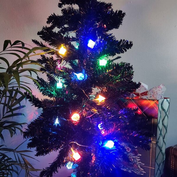 Handmade LED Dice Light Strands | Fairy Lights, DND LED String Light ...