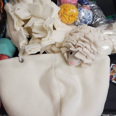 Snuggle Ball Pit Large Fleece Reversible Hanging Pouch, 4 Detachable ...