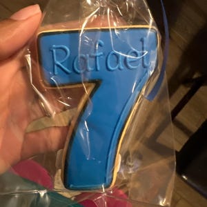 Dog Theme Party Favors, Birthday Party Favor Cookies, Paw Print Cookies ...
