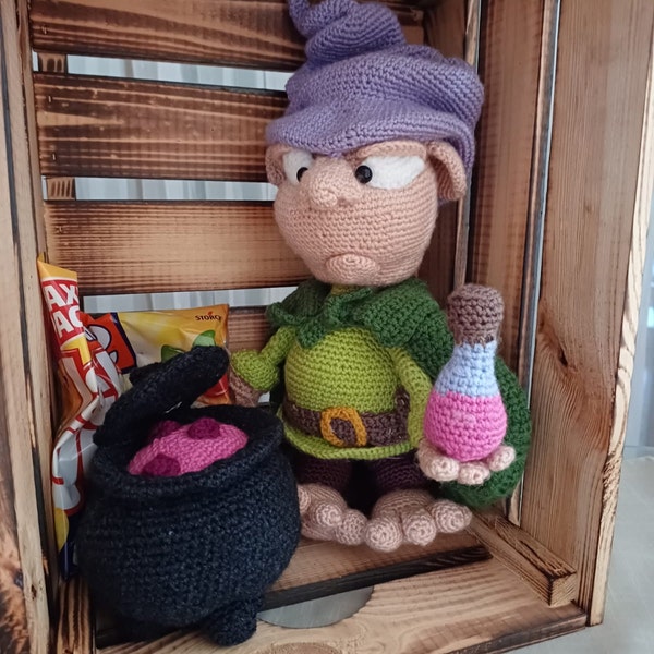 Poison Dwarf - Amigurumi Crochet Pattern From Dinegurumi - Direct ...