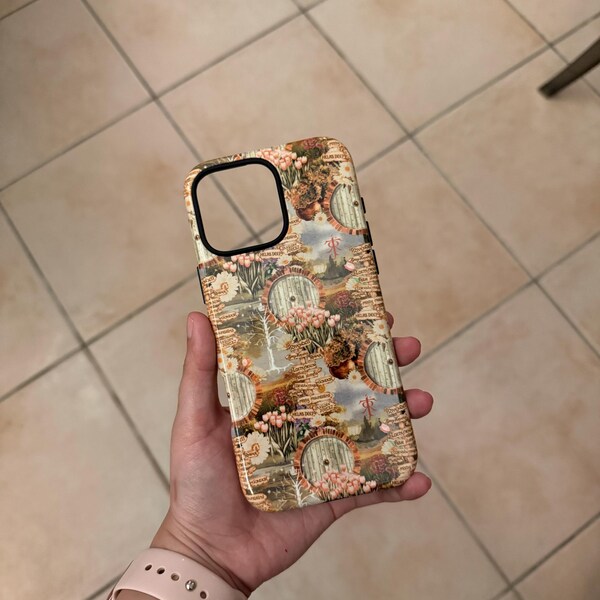 Middle Earth Signpost Pennant, Lord of the Rings Banner, LOTR Flag ...