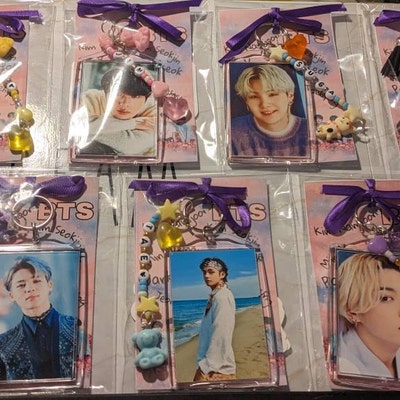 BTS Inspired Double Sided Bias Keychains, Kpop Keychains, K-pop Bias ...