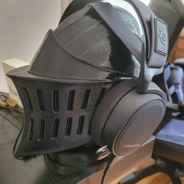 Lothric Knight Headphone Stand | Knight Perfect Gamer Gift | Lothric ...