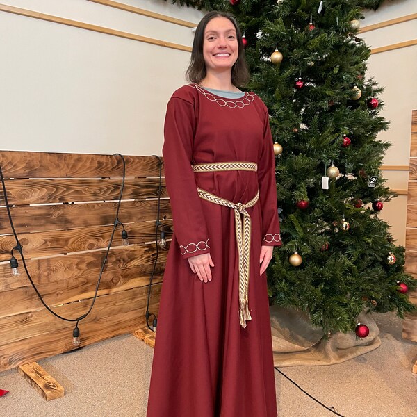 Early Medieval Triangular Hat With Fox Fur / Viking Slav - Etsy