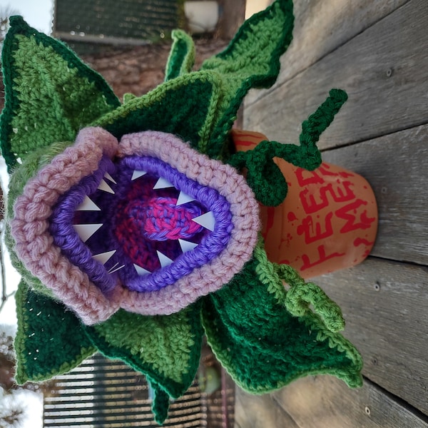 Mean Green Carnivorous Plant Crochet Pattern, Monster Crochet Sculpture ...
