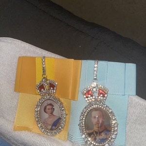 Royal Family Order Brooch. Royal Memorabilia, Display Collectible Gift ...