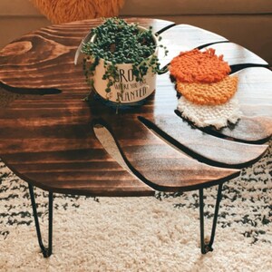 Make Your Own: Monstera Deliciosa swiss Cheese Plant Leaf Coffee Table ...