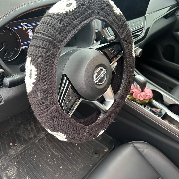 Black Glow-in-the-dark Skull Steering Wheel Cover (custom Colors Upon ...