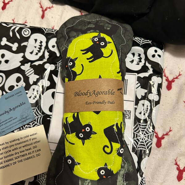 MADE TO ORDER Reusable Cloth Pad Sets Period Pads Eco Friendly Gothic ...