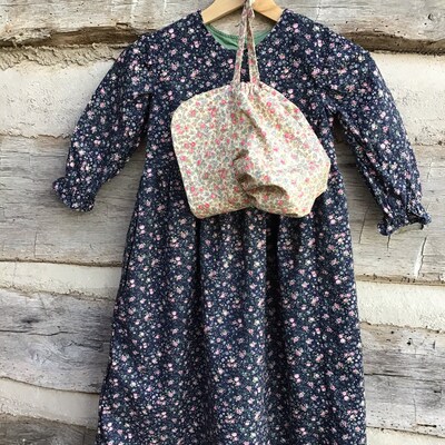 Fabric by the YARD Calico Fabric NEW Vintage Look / Cream Floral - Etsy