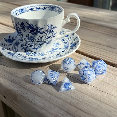 Custom Mini Teacup DND Dice Set - Etsy