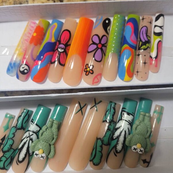 Kaws Press on Nails Milky White Nails XL XXL XXXL Trendy Nails Black ...