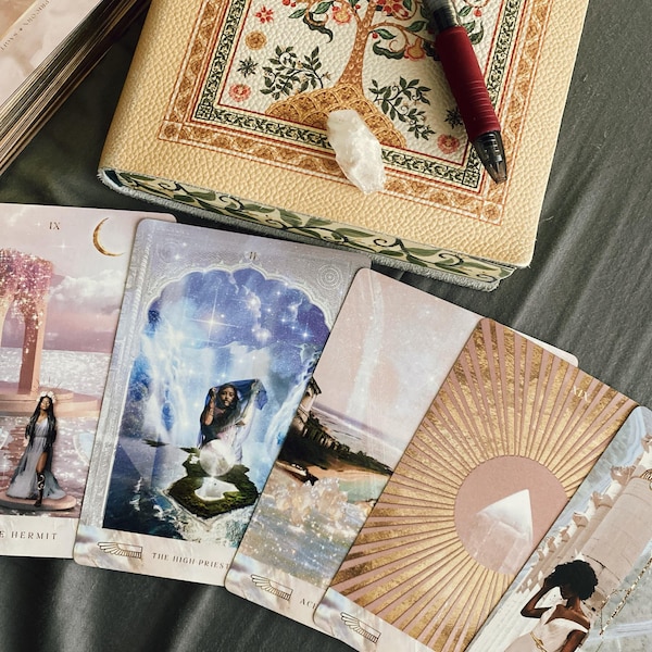 The Aphrodite Moon Ritual Kit | Palo Santo, Sage Smudge Stick, Quartz ...